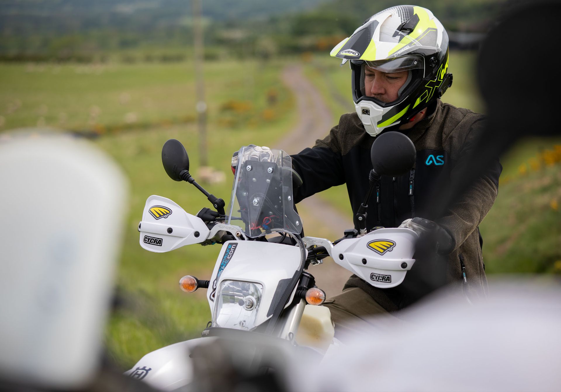 The new clear screen for the Adventure Spec Mini Fairing | Adventure ...